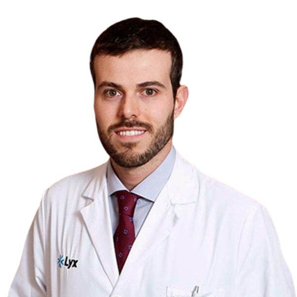 Dr. Esaú Fernández-Pascual | Especialista en Urología en Madrid